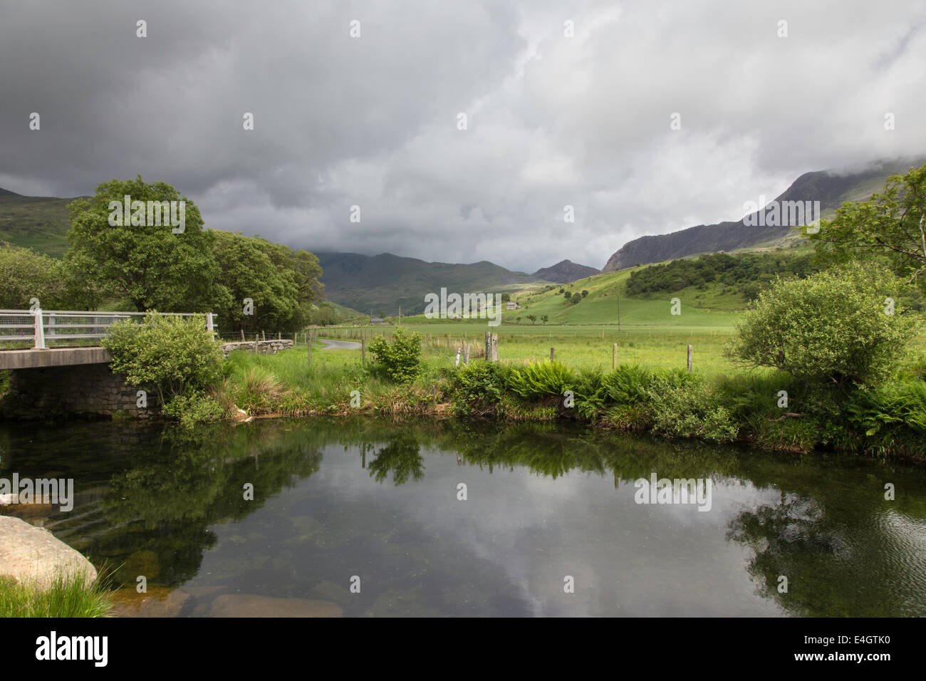 Cwm Pennant High Resolution Stock Photography and Images - Alamy
