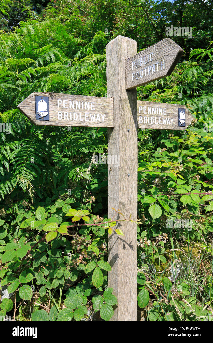 Pennine Bridleway waymarker above Hayfield, Peak District National Park ...