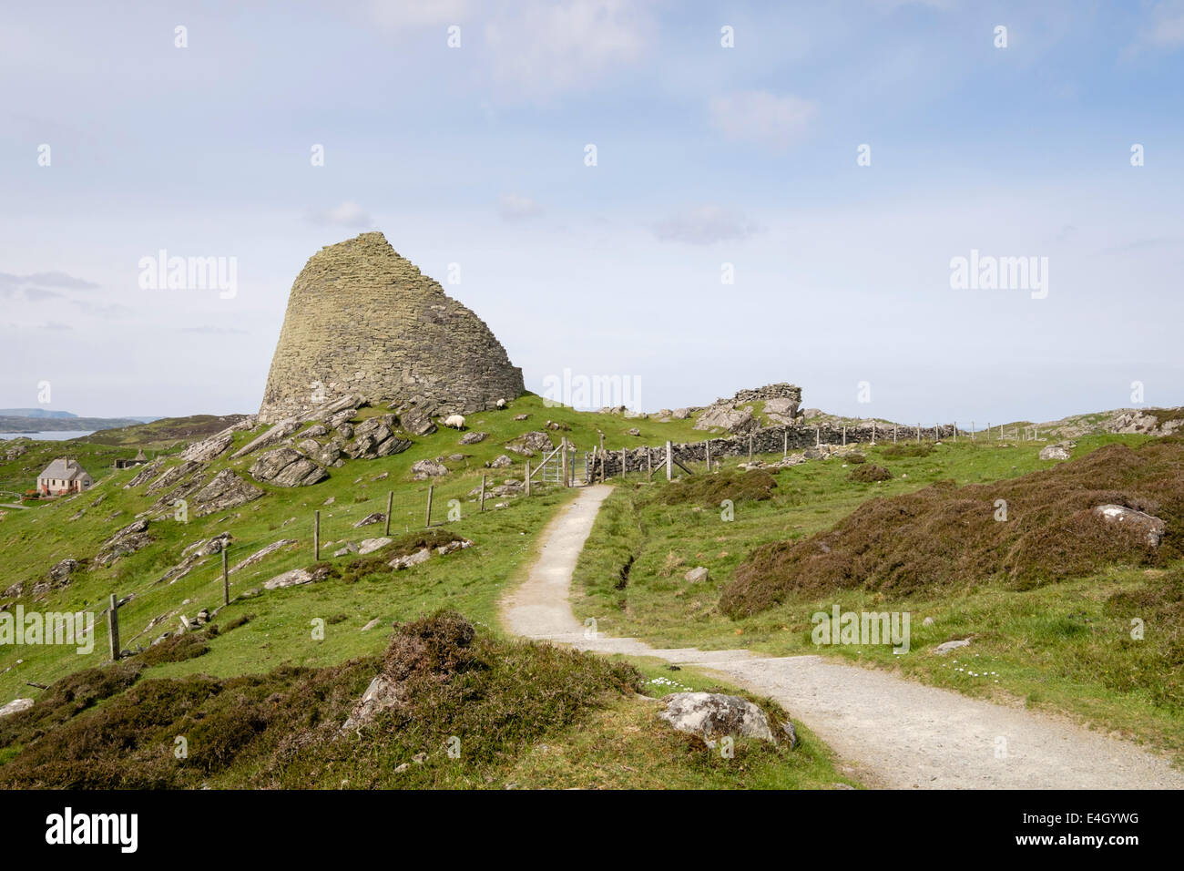 Path to Dun Carloway Iron Age Broch near Carloway, Isle of Lewis, Outer ...
