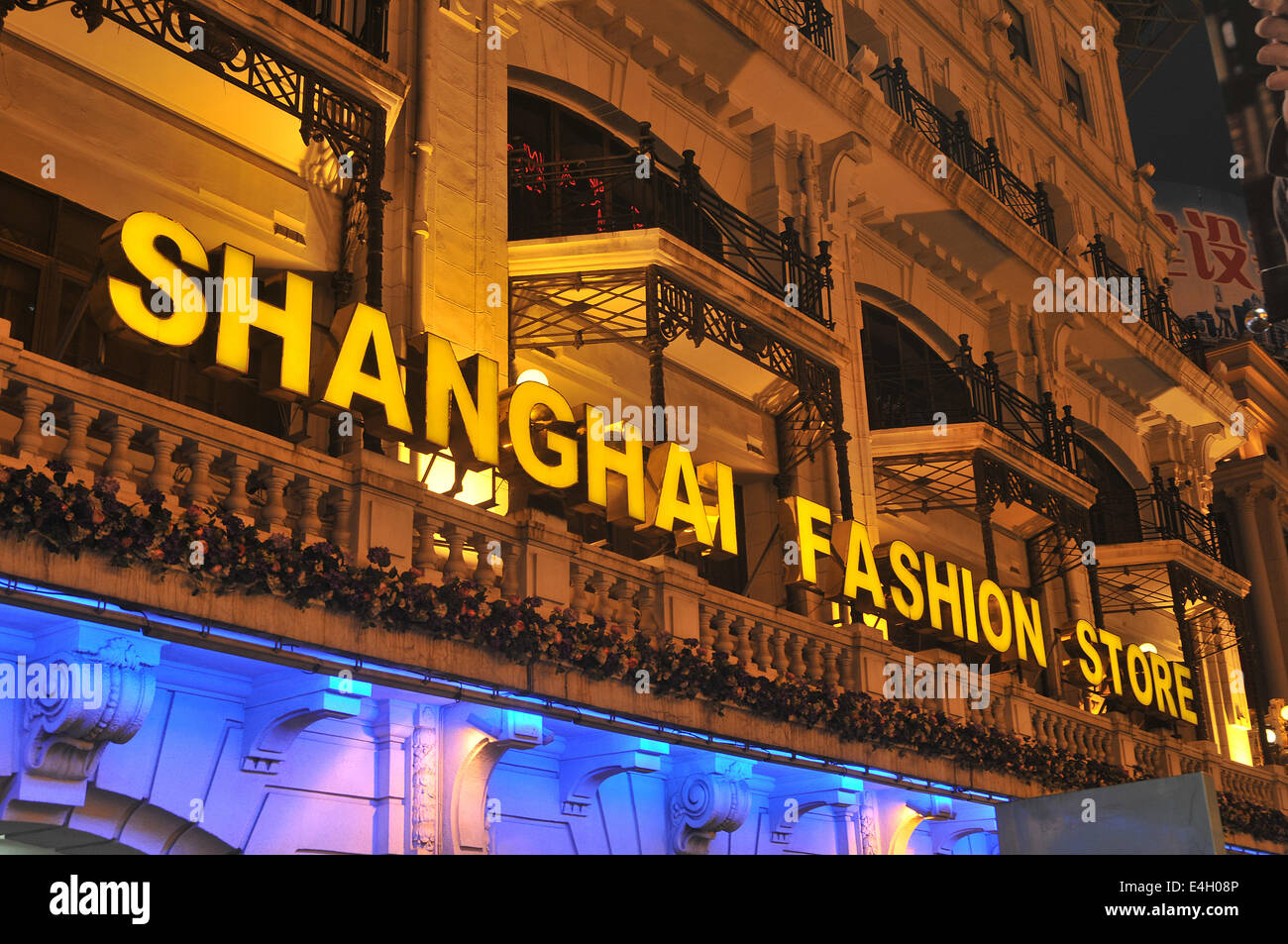 Shanghai Shopping Plus Size Shirts