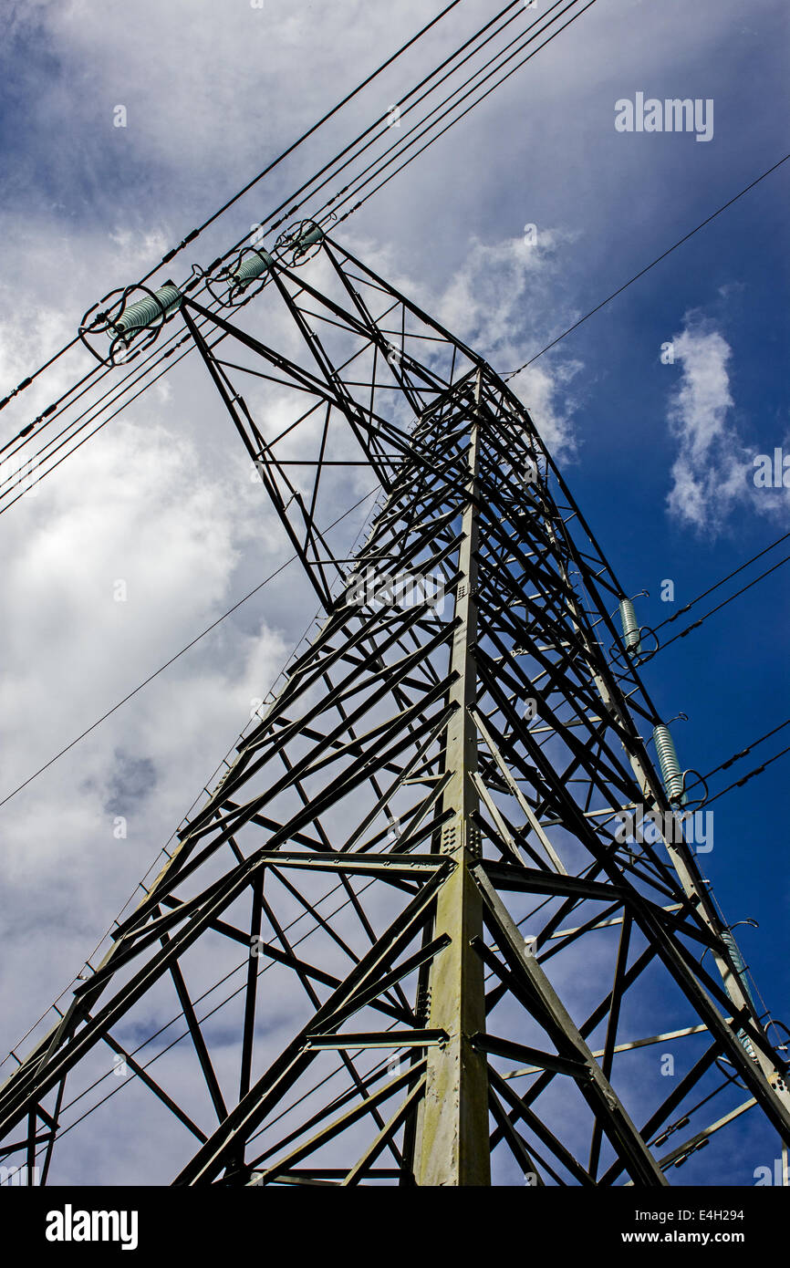 A Pylon Carrying High Voltage Power Cables Stock Photo - Alamy