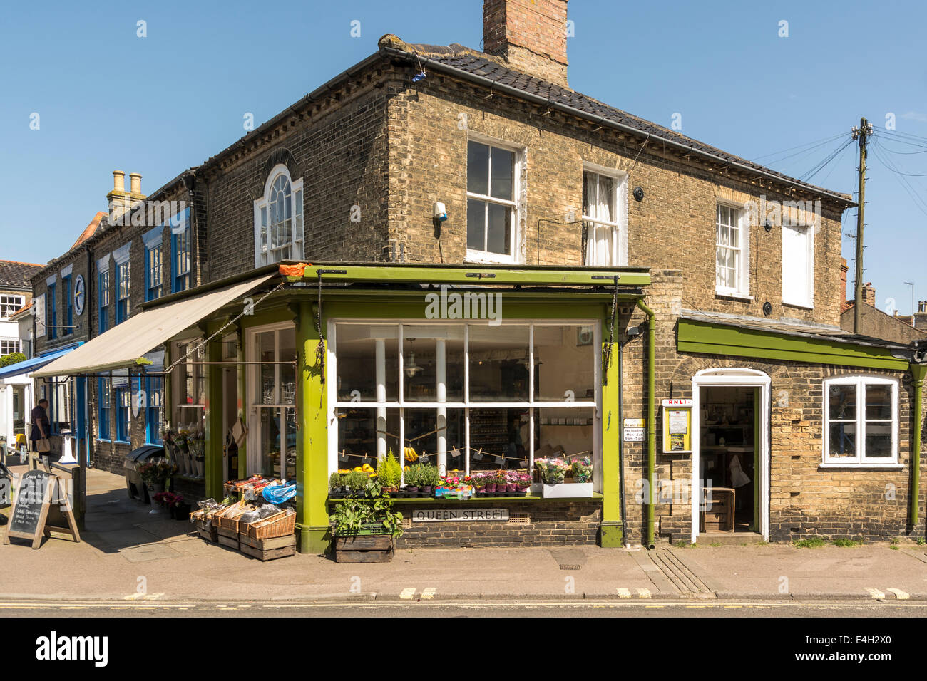 Traditional Greengrocers - Southwold, Suffolk Stock Photo - Alamy