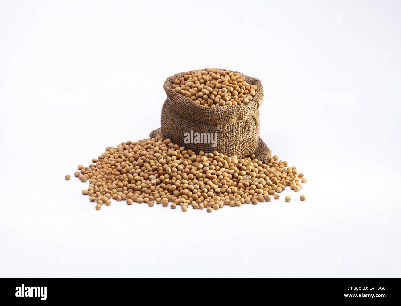 Soybeans texture hi-res stock photography and images - Alamy