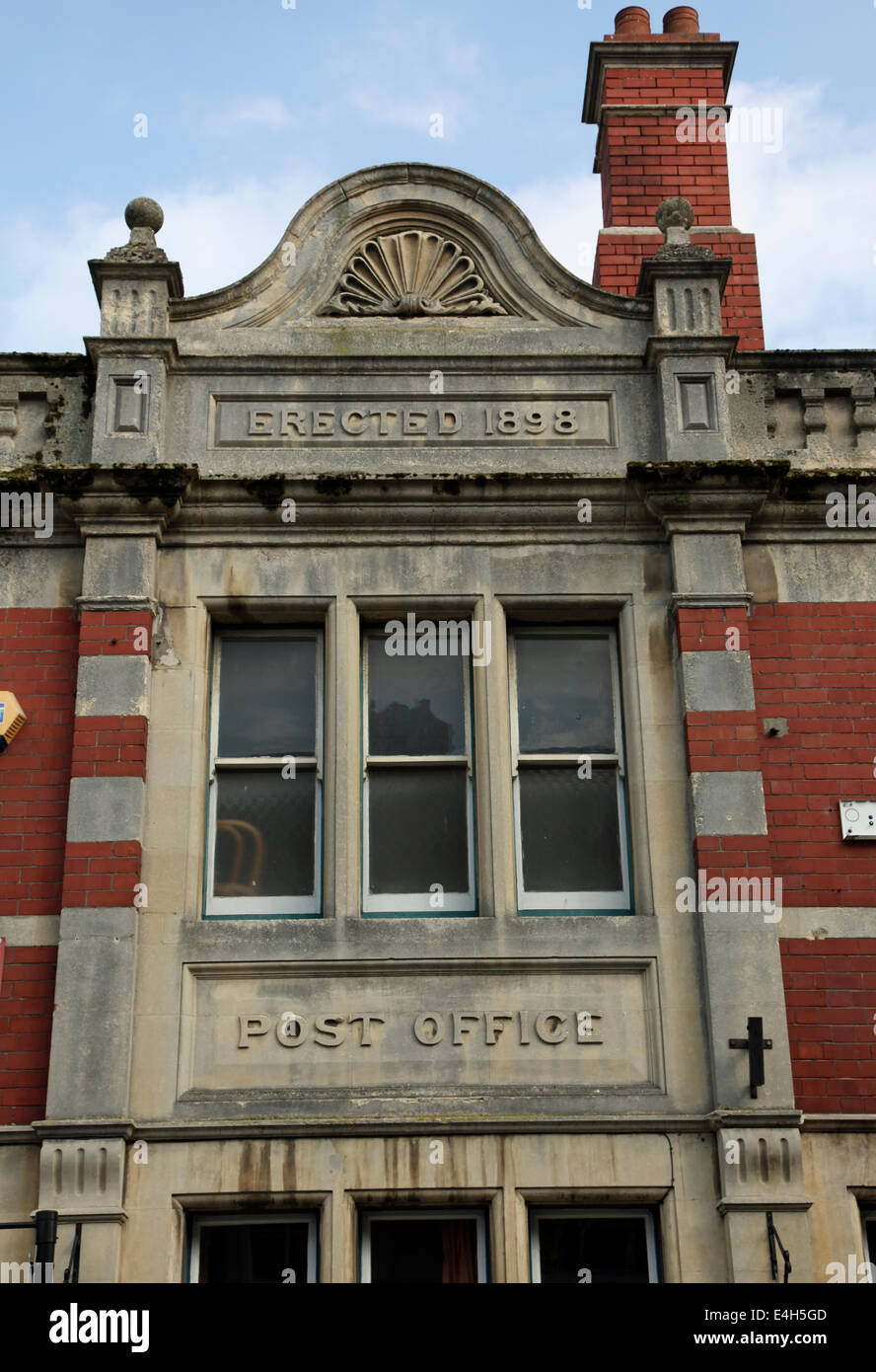 The Old Faringdon Post Office, now a Thai restaurant, erected in 1898 ...