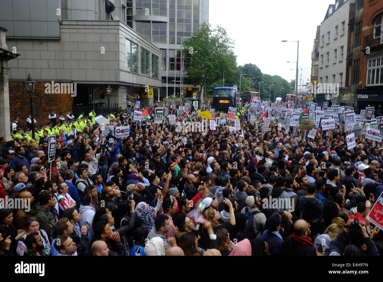 London, UK. 11th July, 2014. Views of the large crowd protesting Credit ...