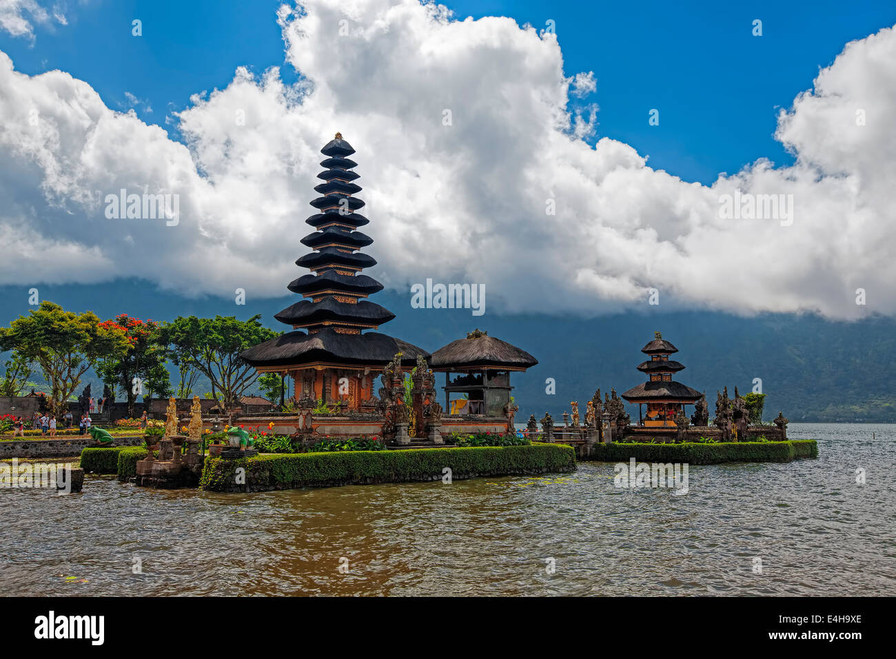 Ulun Danu Temple Stock Photo - Alamy