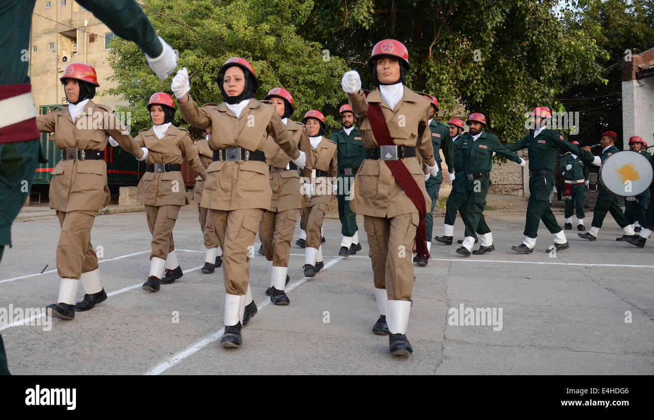 Lahore, Pakistan. 11th July, 2014. Pakistani Female Rescue 1122 ...