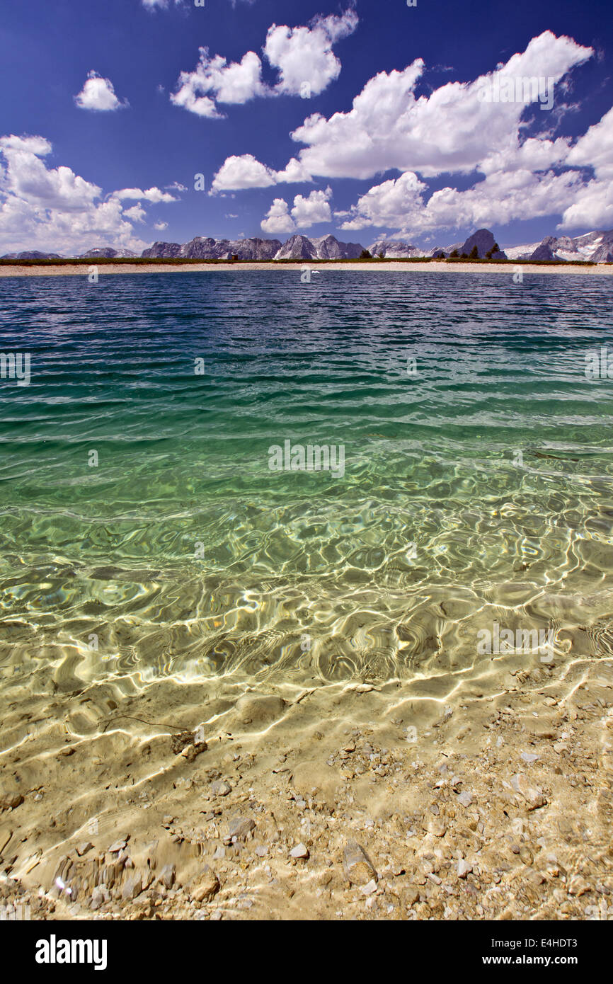 Cristal clear lake hi-res stock photography and images - Alamy