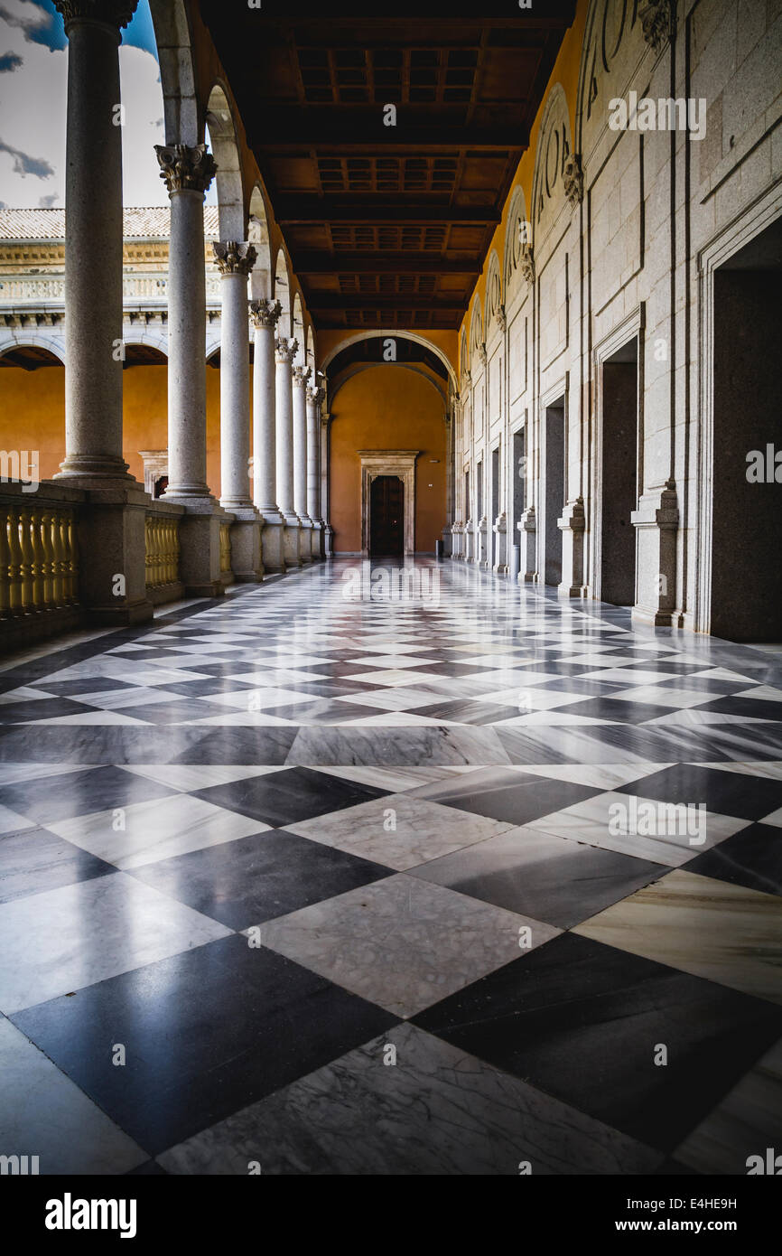 Floor castle gardens hi-res stock photography and images - Alamy