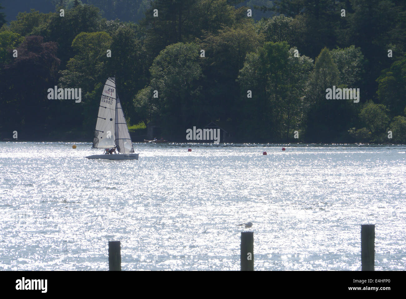 Boat on lake windermere hi-res stock photography and images - Alamy