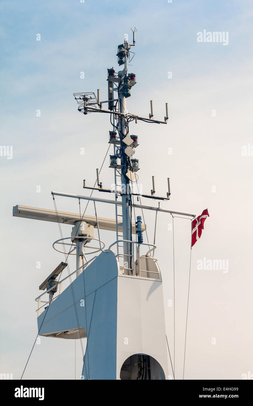 mast of ship with radar on sky background Stock Photo - Alamy