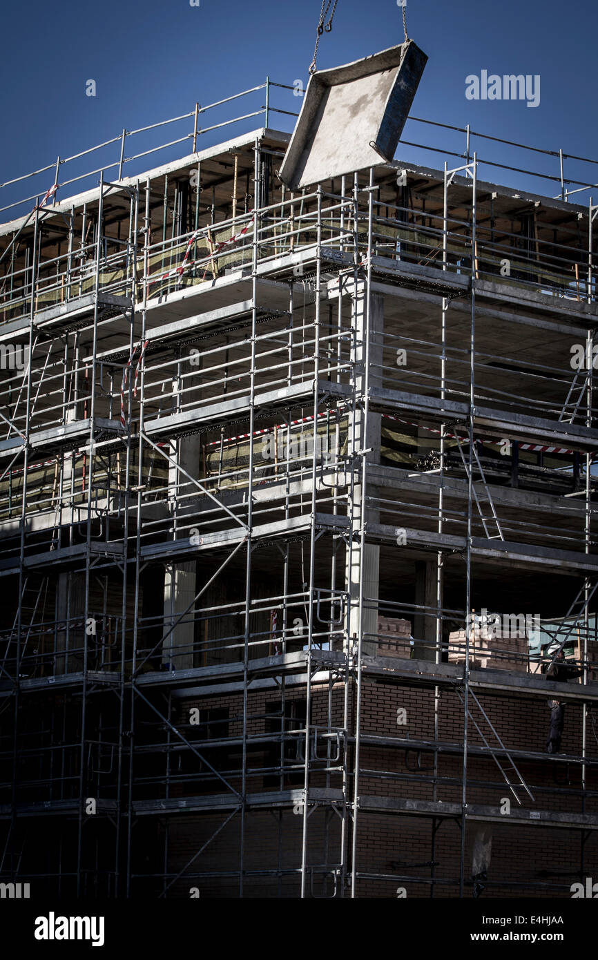 building under construction Stock Photo - Alamy