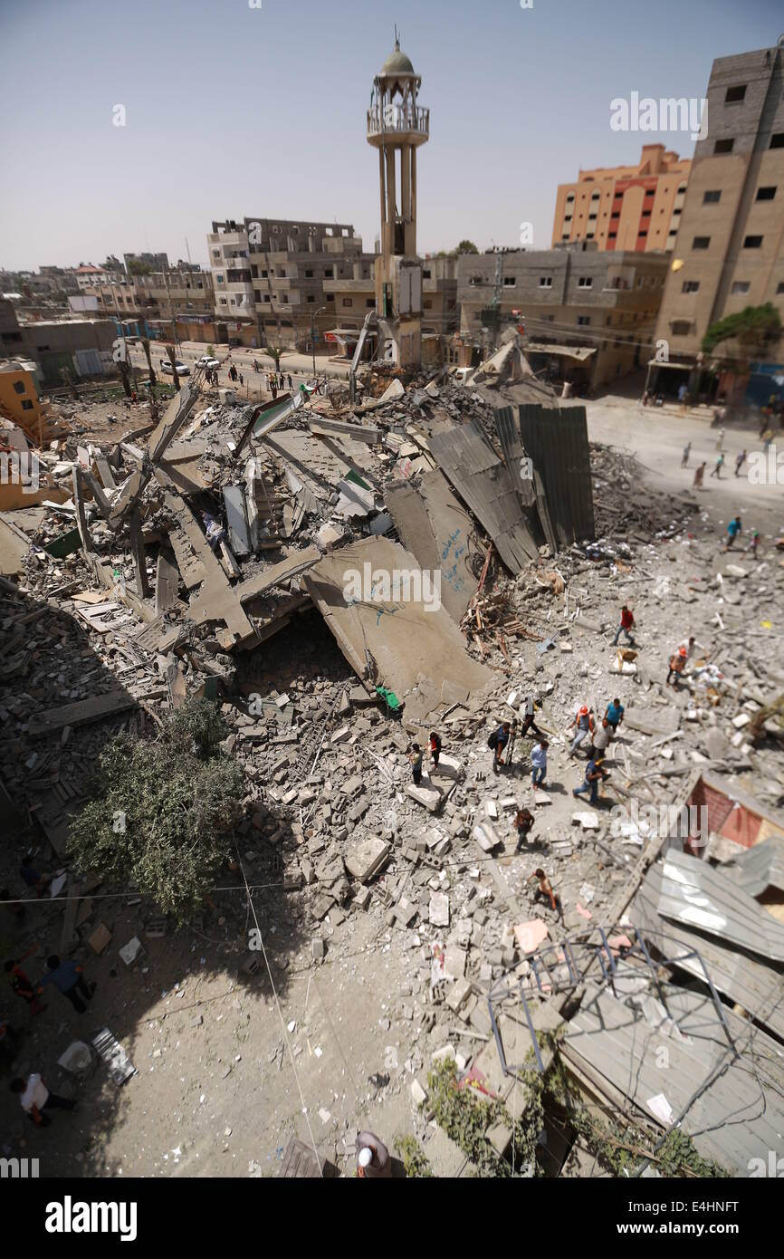 Nuseirat, Gaza Strip, Palestinian Territory. 12th July, 2014 ...