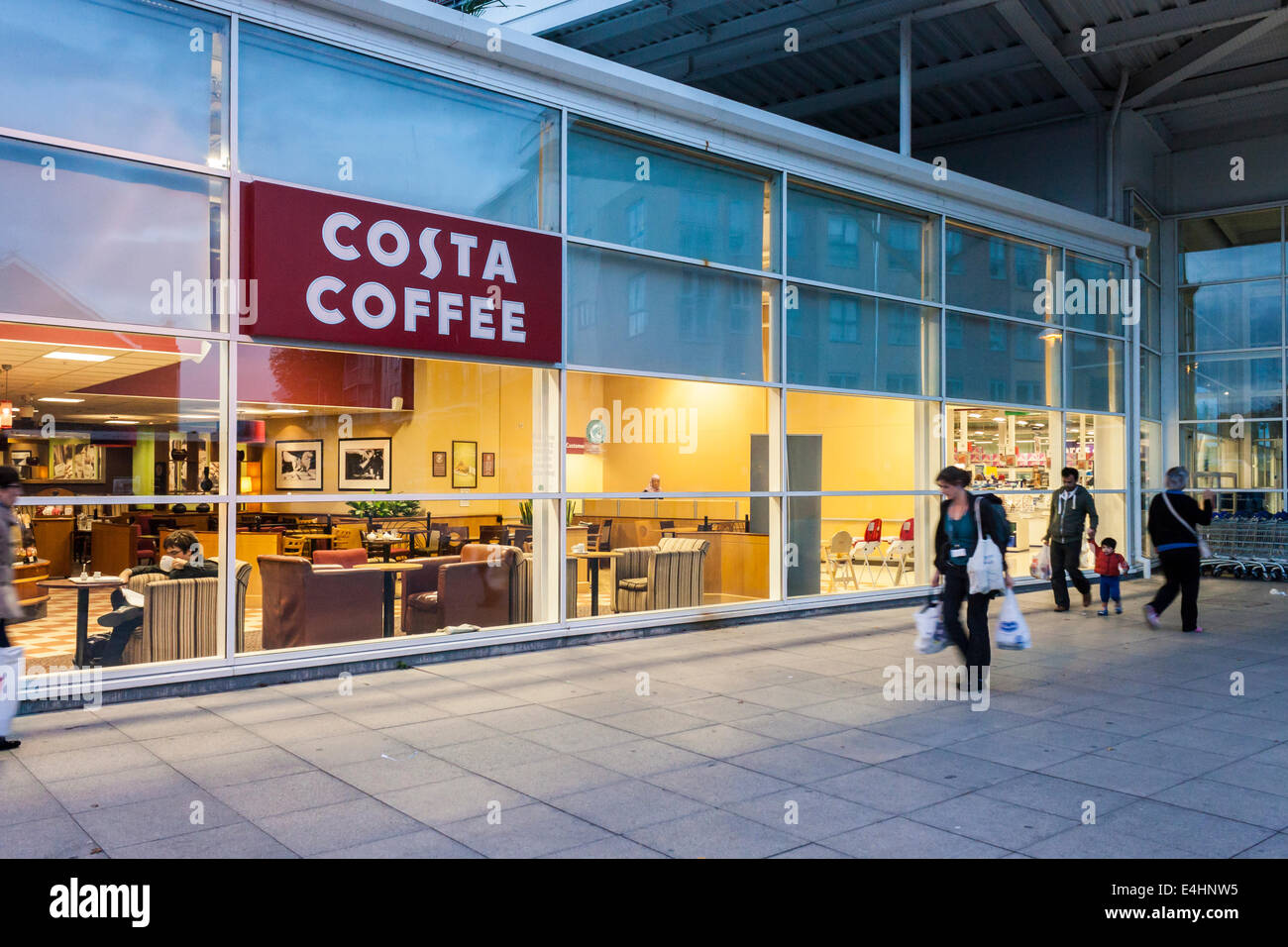 Costa Coffee exterior Stock Photo - Alamy