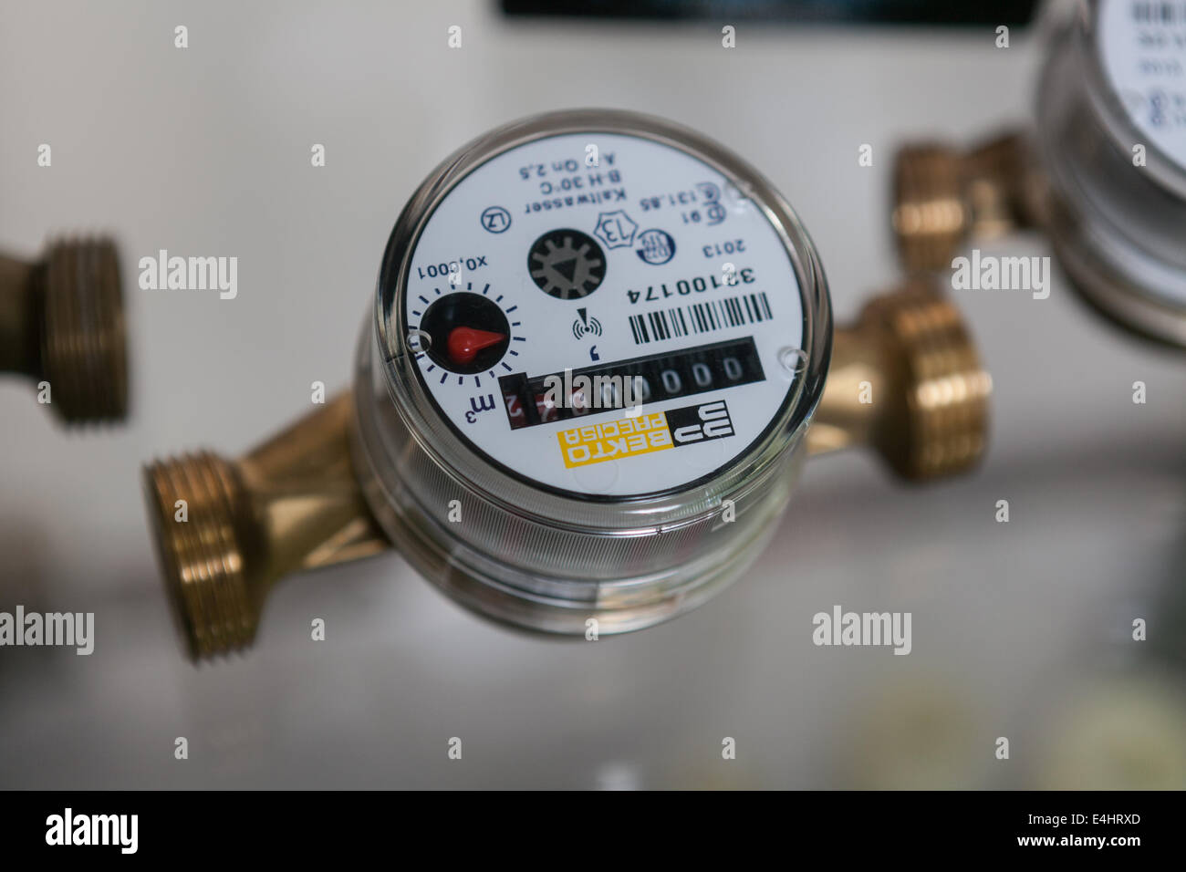 Watermeter (watermeters) or water gauge Stock Photo - Alamy