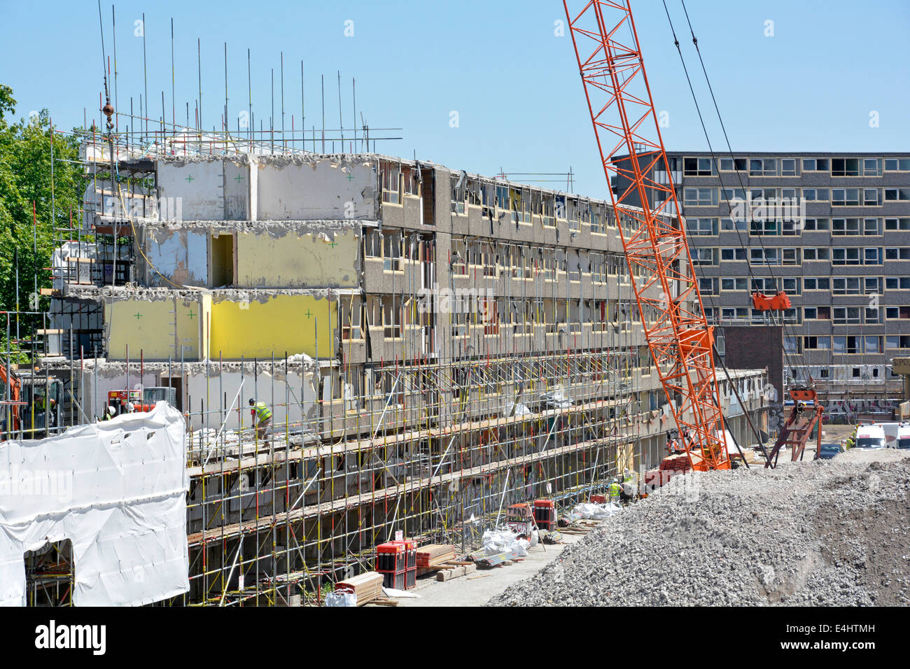 High rise with precast concrete hi-res stock photography and images - Alamy