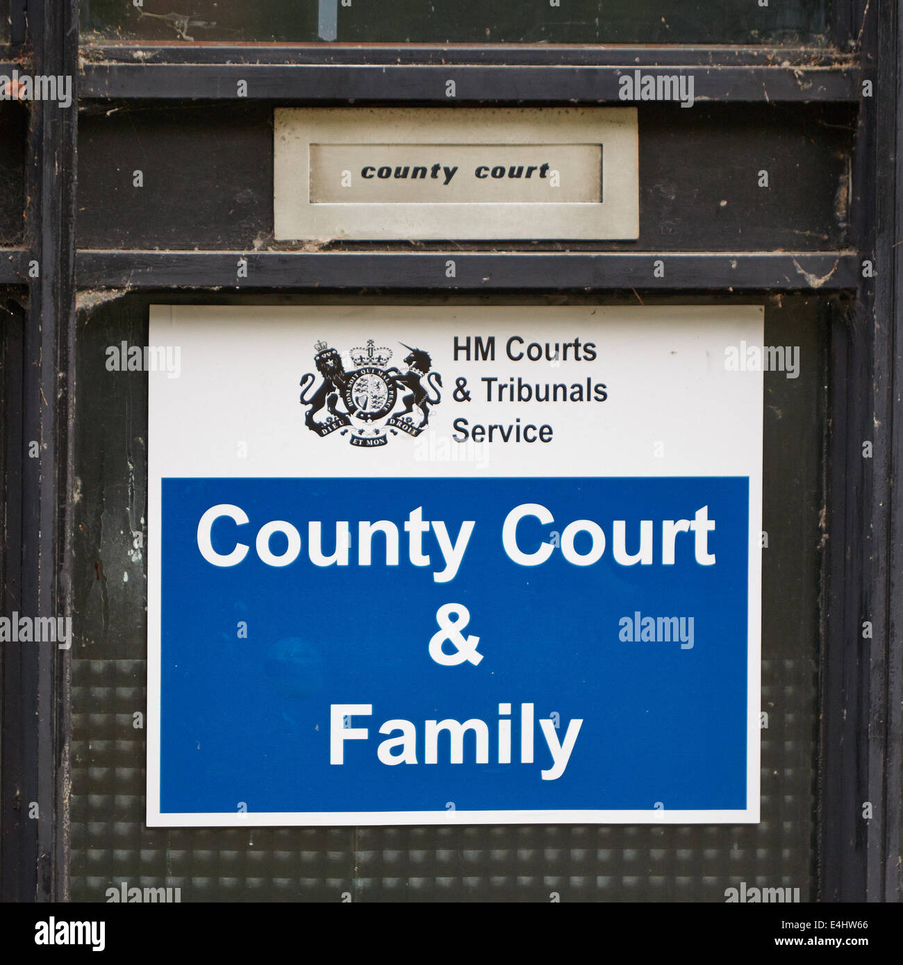 Family courts hi-res stock photography and images - Alamy