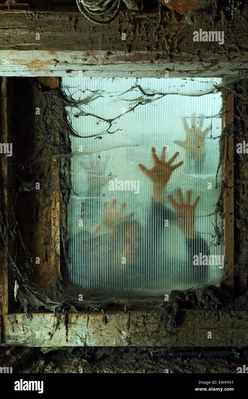 Ghost creepy window hi-res stock photography and images - Alamy