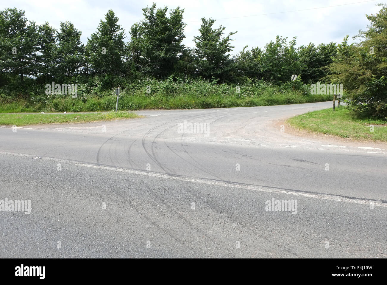 Heavy truck damage to rural road junction in Winterbourne, South ...