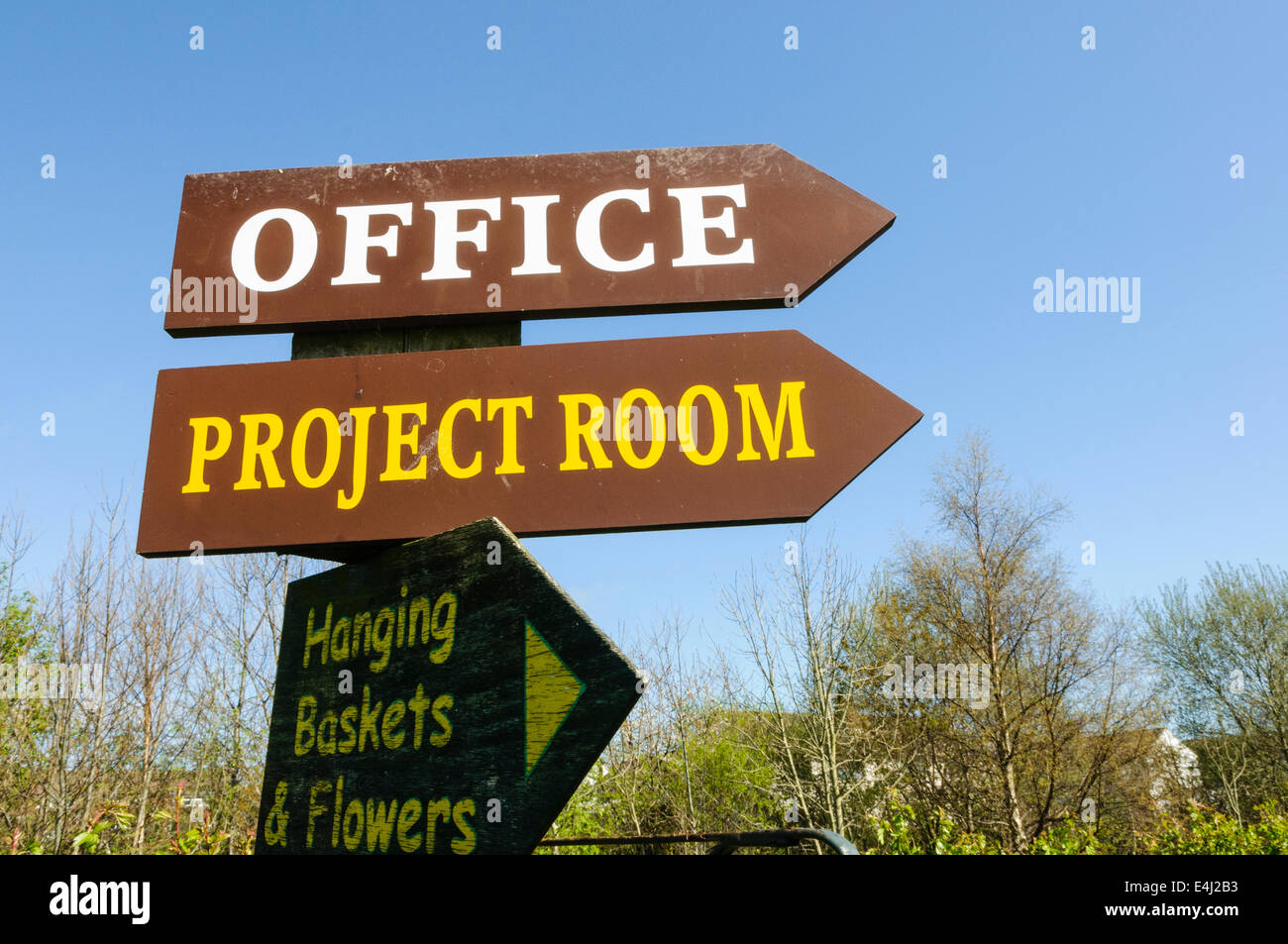 Office signs hi-res stock photography and images - Alamy
