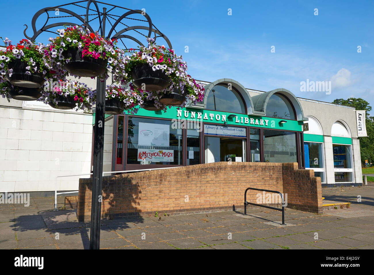 Nuneaton town centre hi-res stock photography and images - Alamy