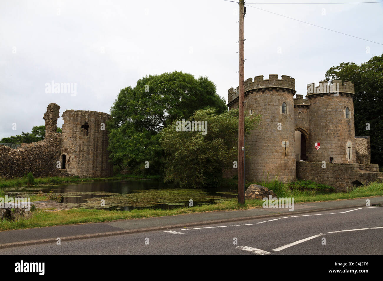 Whittington castle shropshire hi-res stock photography and images - Alamy