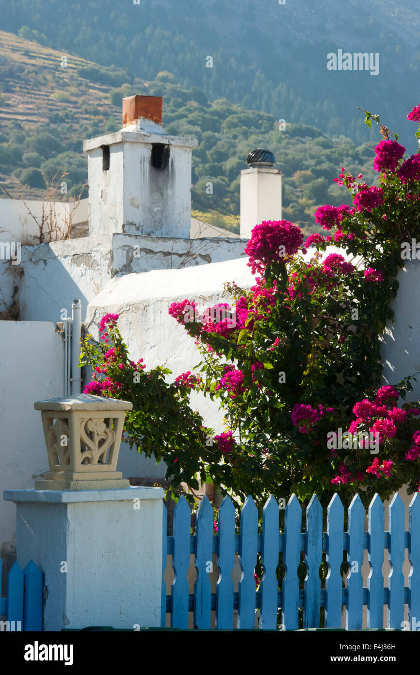 Griechenland, Rhodos, Embona, Bergdorf am Fuße des 1215 Meter hohen ...