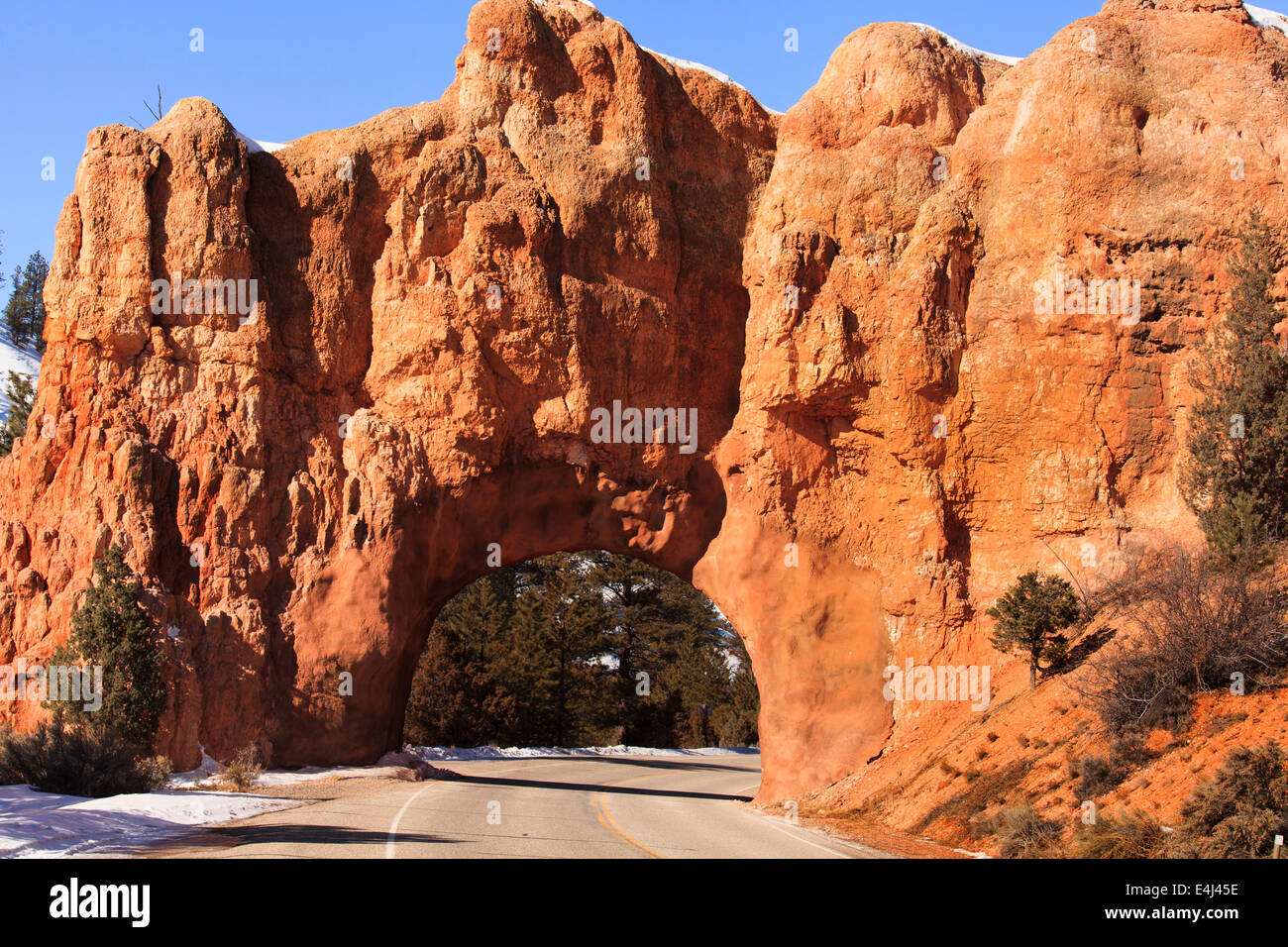 Bryce canyon road highway park hi-res stock photography and images - Alamy