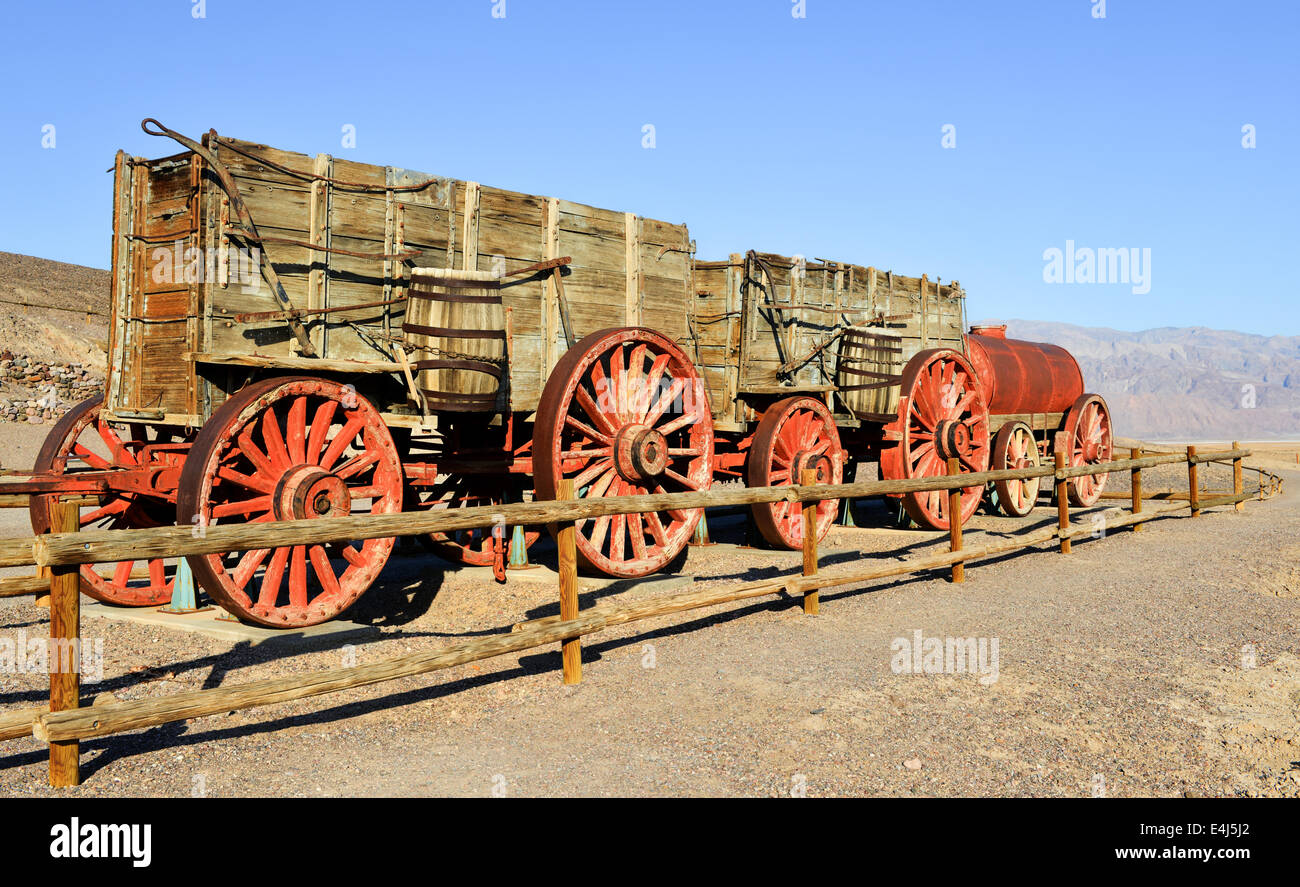 Structure of borax hi-res stock photography and images - Alamy