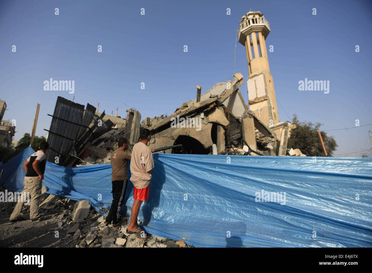 Nuseirat camp 2014 hi-res stock photography and images - Alamy