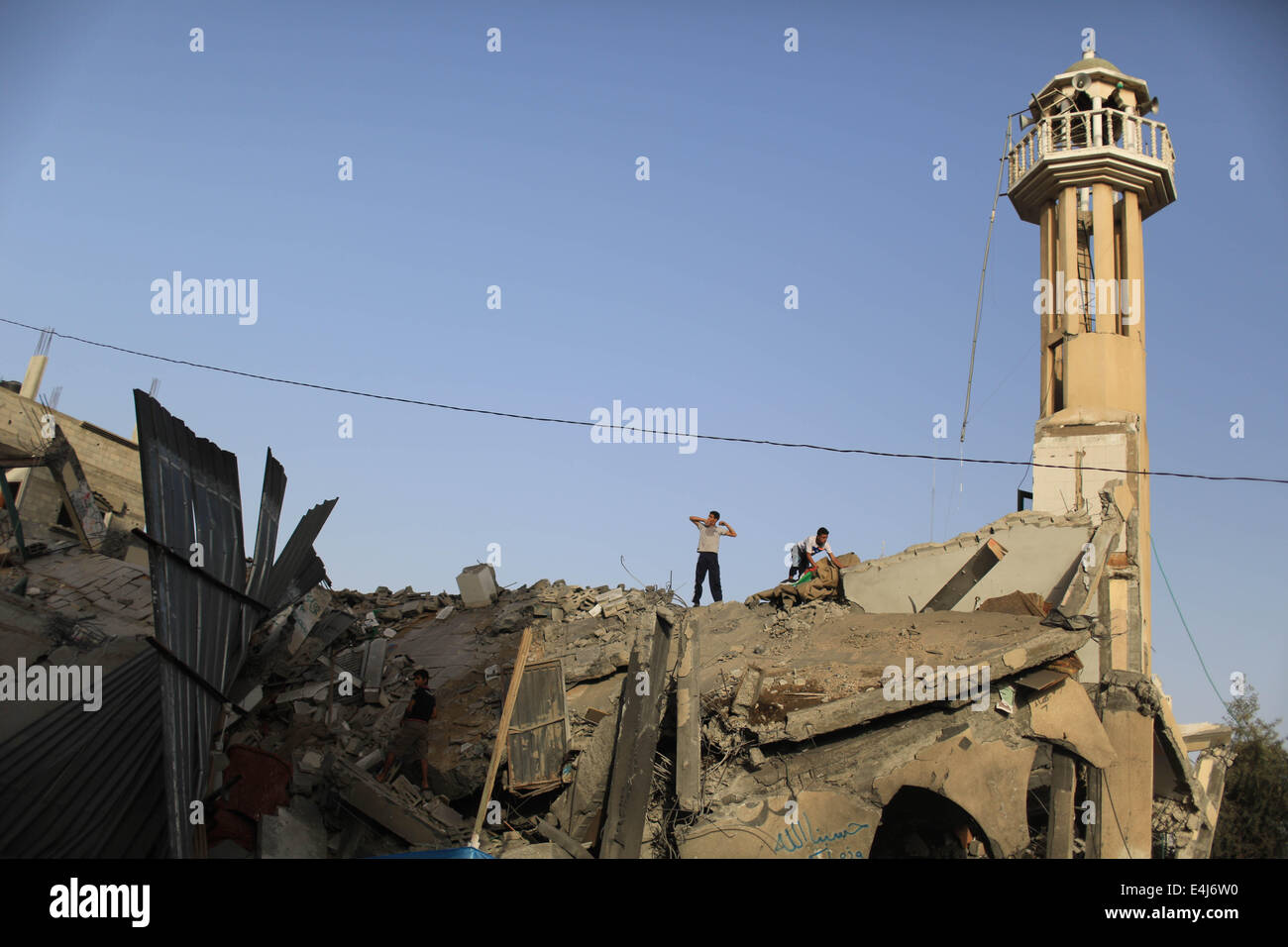 Nuseirat camp 2014 hi-res stock photography and images - Alamy