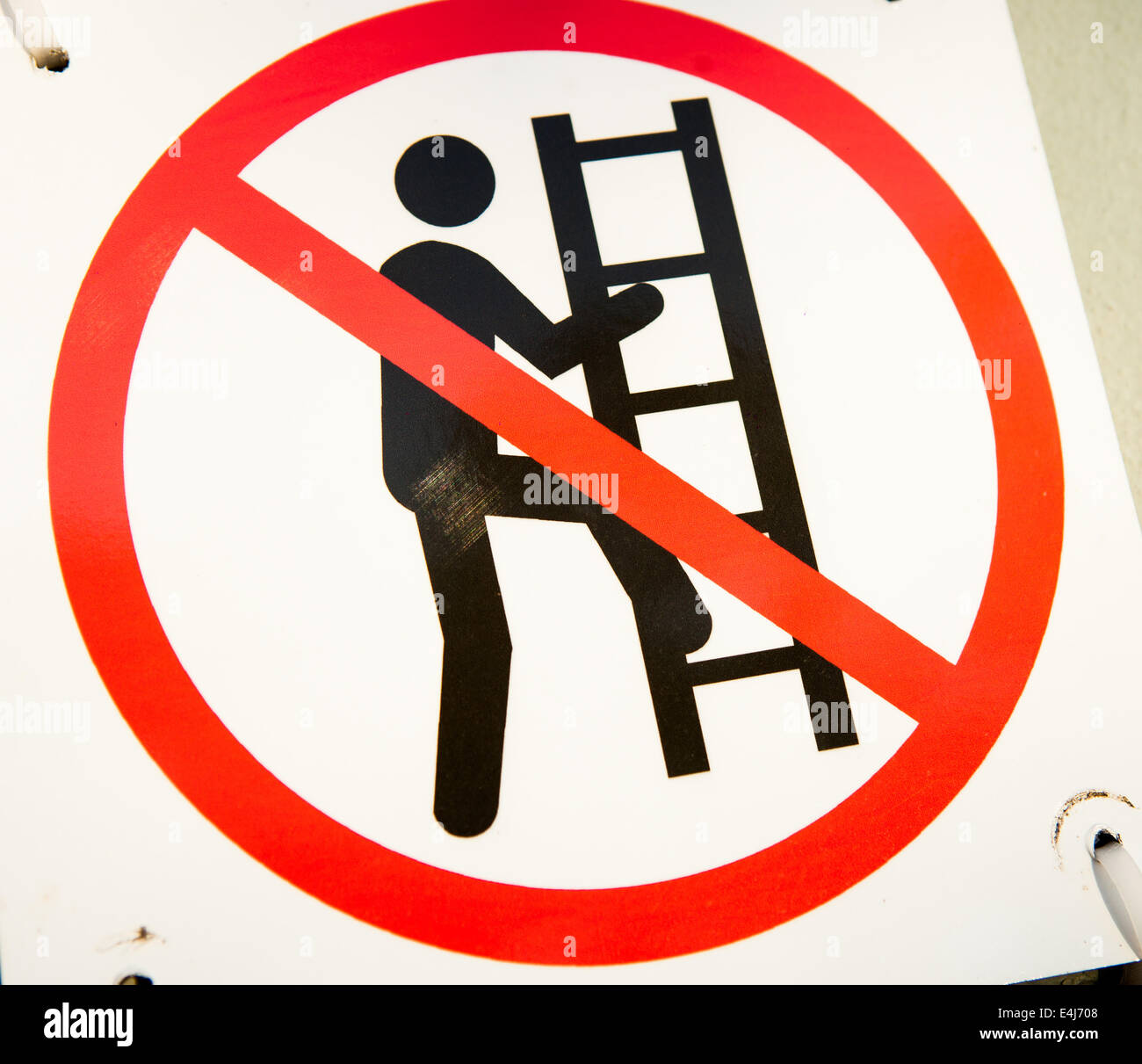 A sign saying "don't use a ladder Stock Photo - Alamy