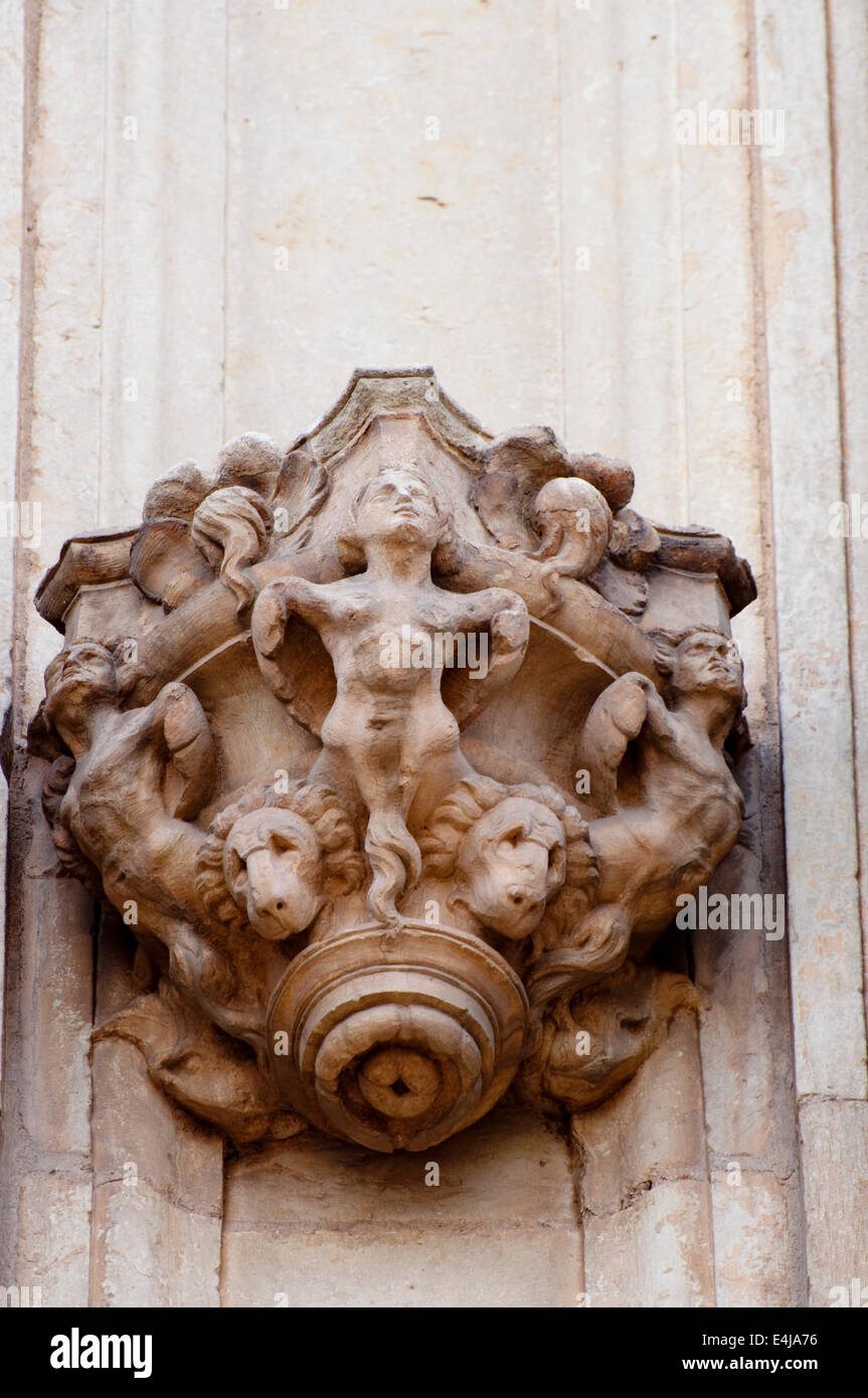 Picture of a gargoyle with great details Stock Photo - Alamy