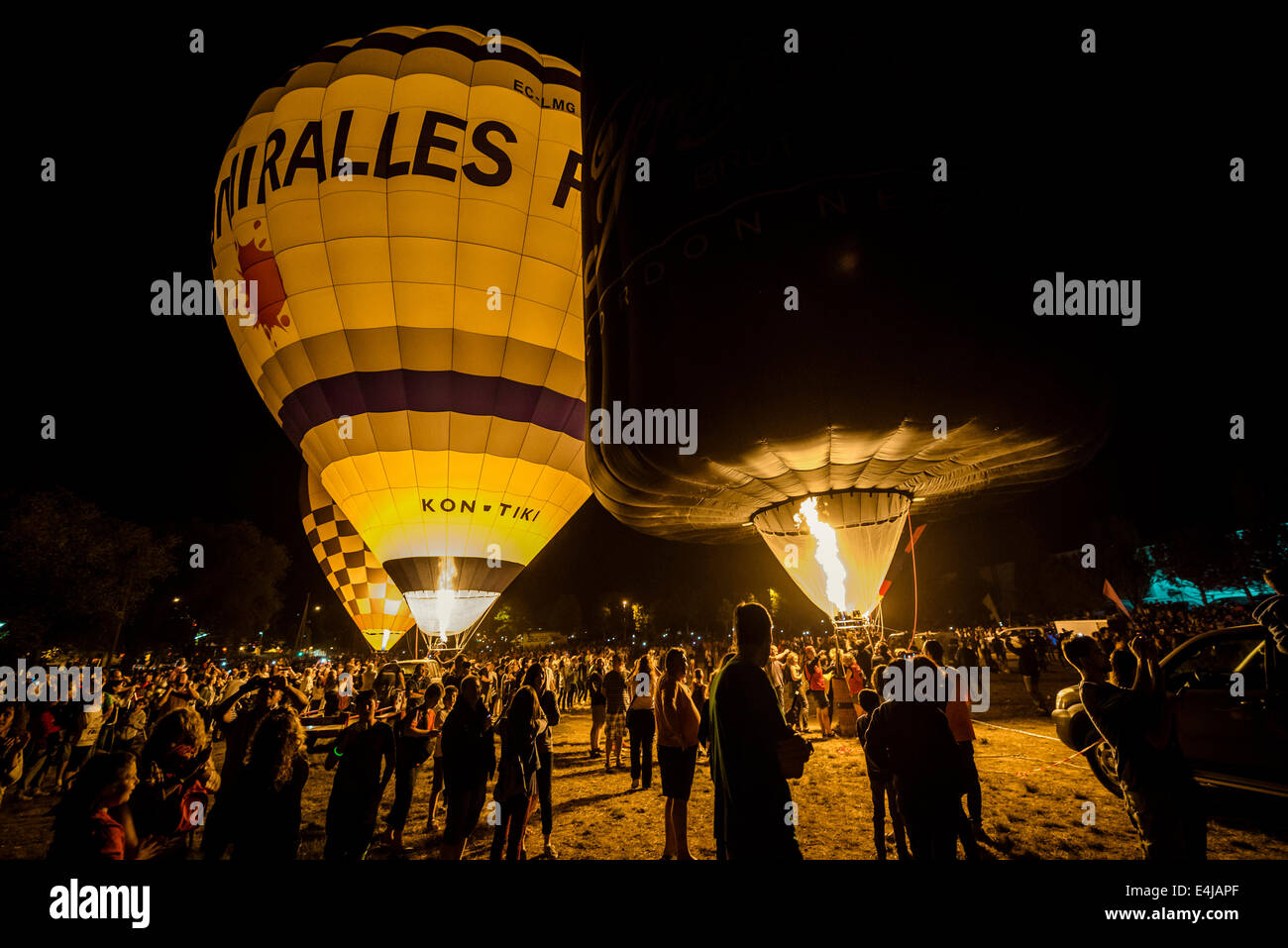Barcelona, Catalonia, Spain. 12th July, 2014. Thousands enjoy the ...