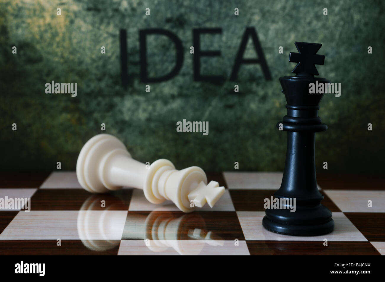Idea and chess concept Stock Photo - Alamy