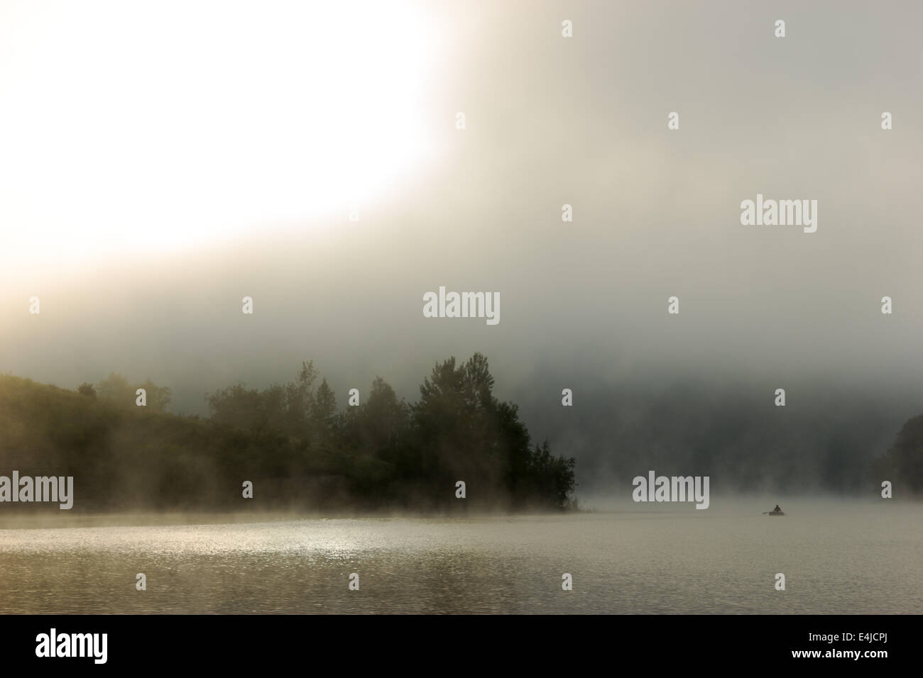 Deep mist over river hi-res stock photography and images - Alamy