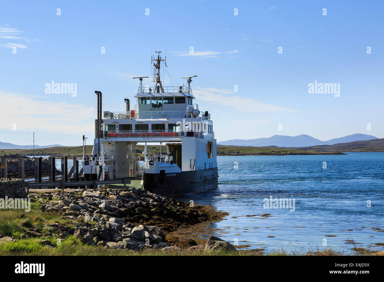 Berneray ferry terminal hi-res stock photography and images - Alamy