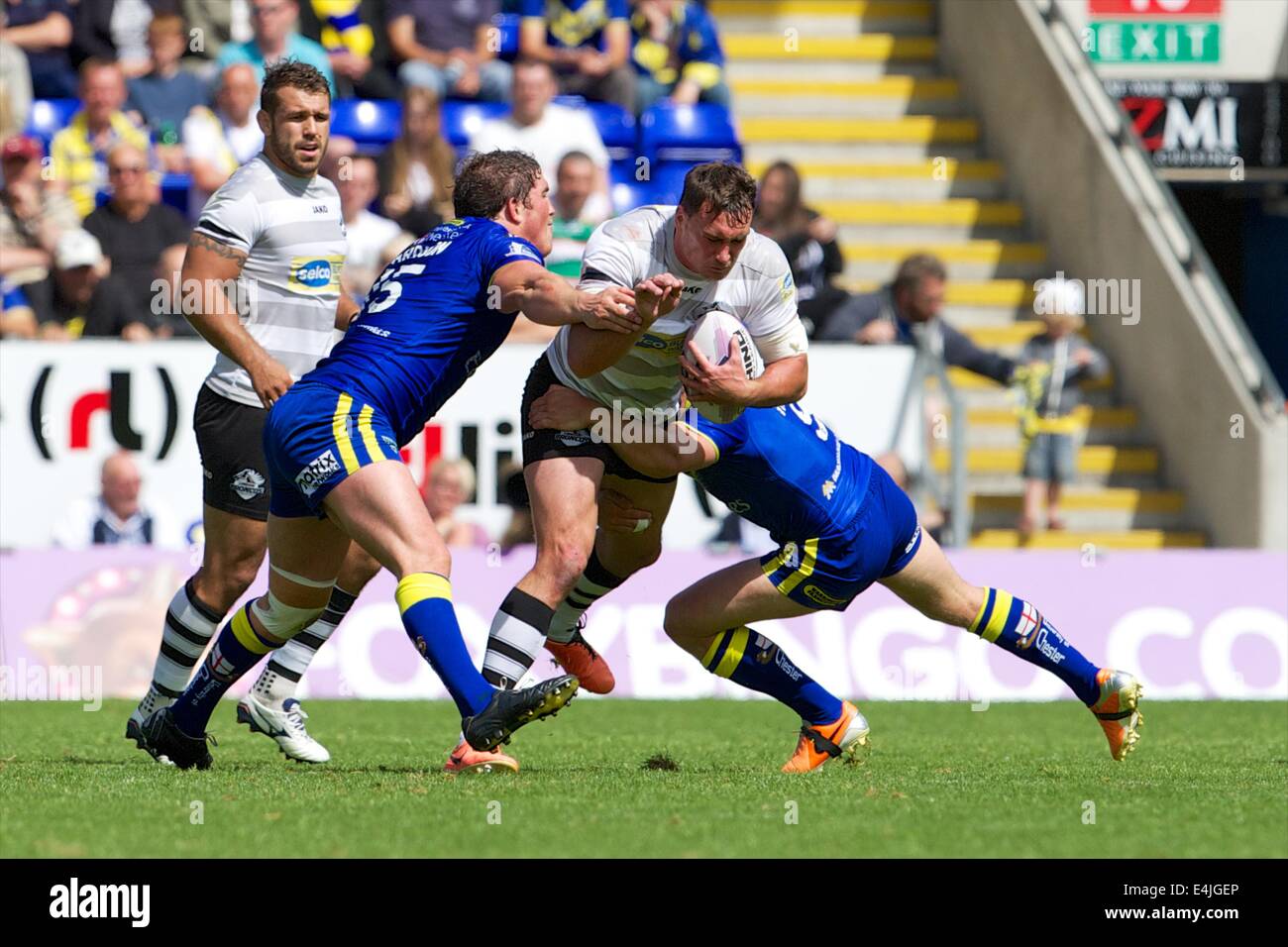 Warrington wolves hi-res stock photography and images - Alamy