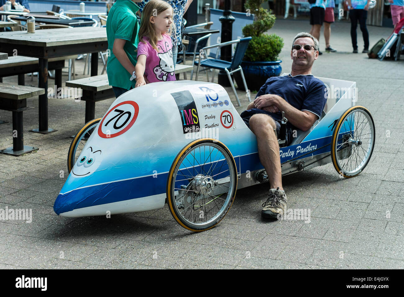 Wacky racers hi-res stock photography and images - Alamy