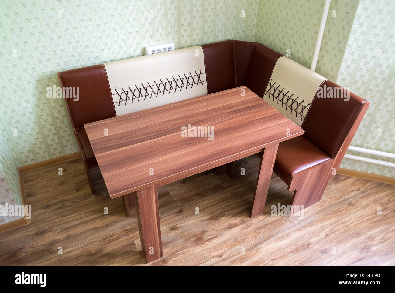 Kitchen nook table hi-res stock photography and images - Alamy