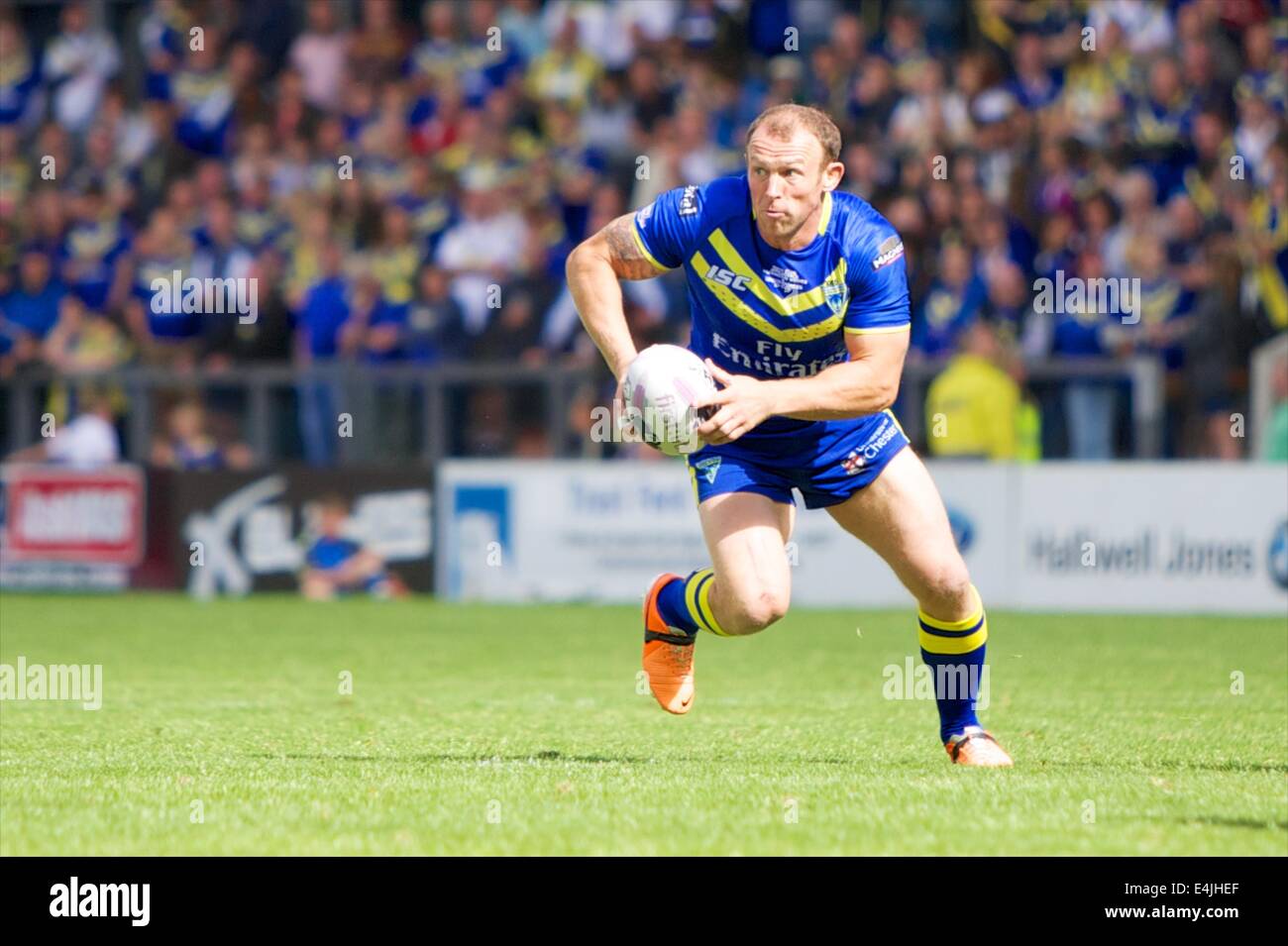 Warrington, UK. 13th July, 2014. Super League Rugby. Warrington Wolves ...