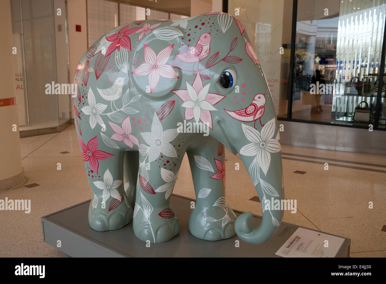 Intu shopping centre bromley hi-res stock photography and images - Alamy