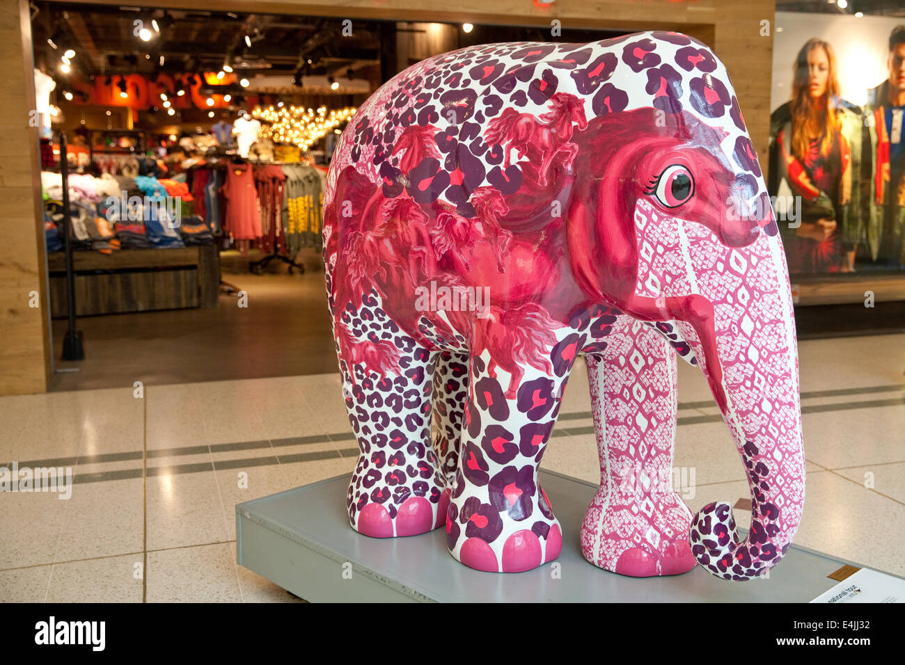 The elephant parade visits Bromley Intu shopping centre, Spirit by Alex ...