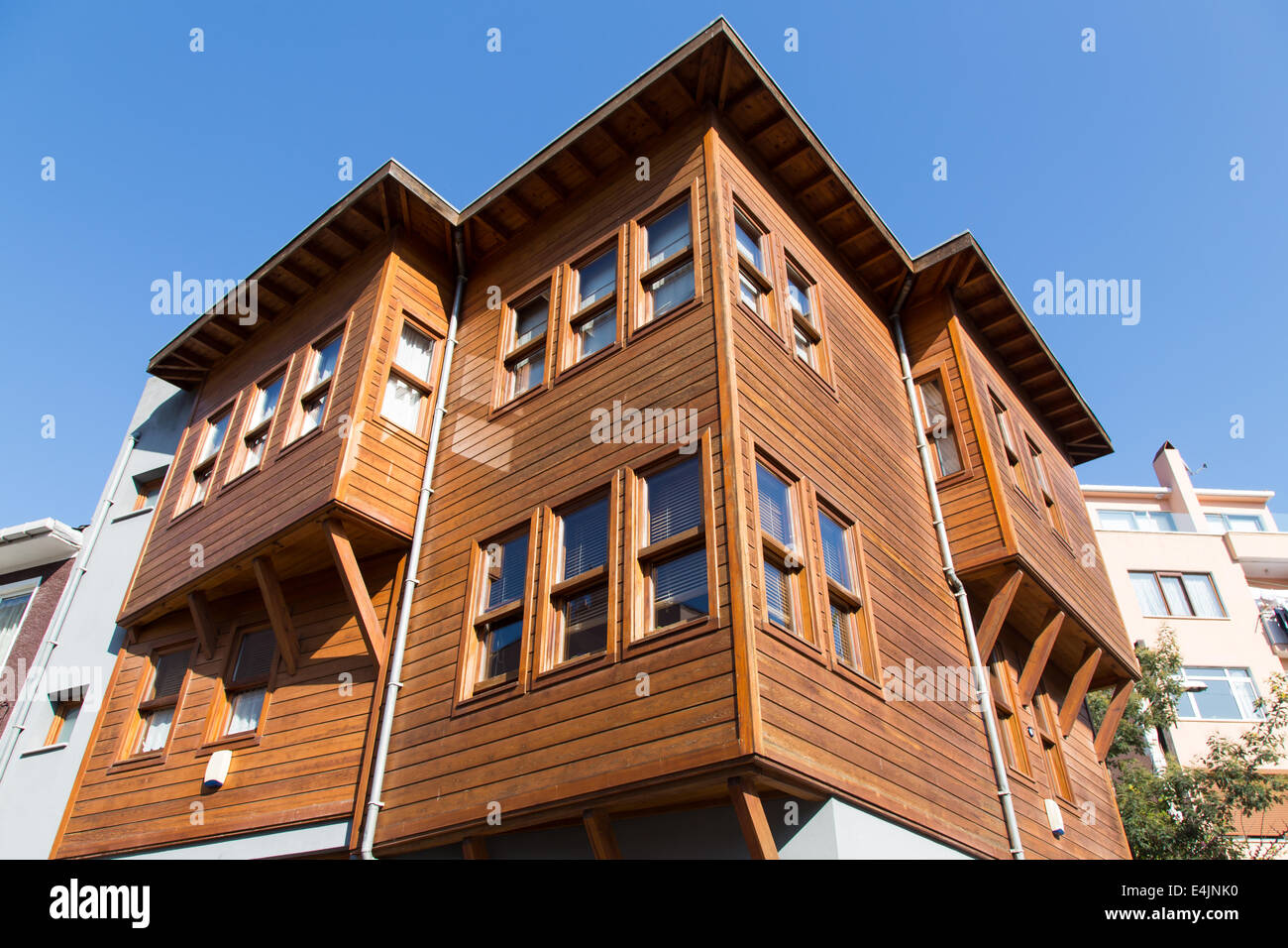 Old buildings in istanbul hi-res stock photography and images - Alamy