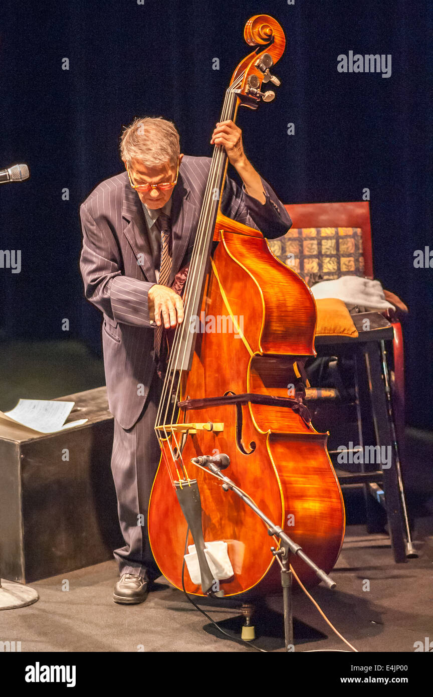 Jazz musician Charlie Haden, playing double bass Stock Photo - Alamy