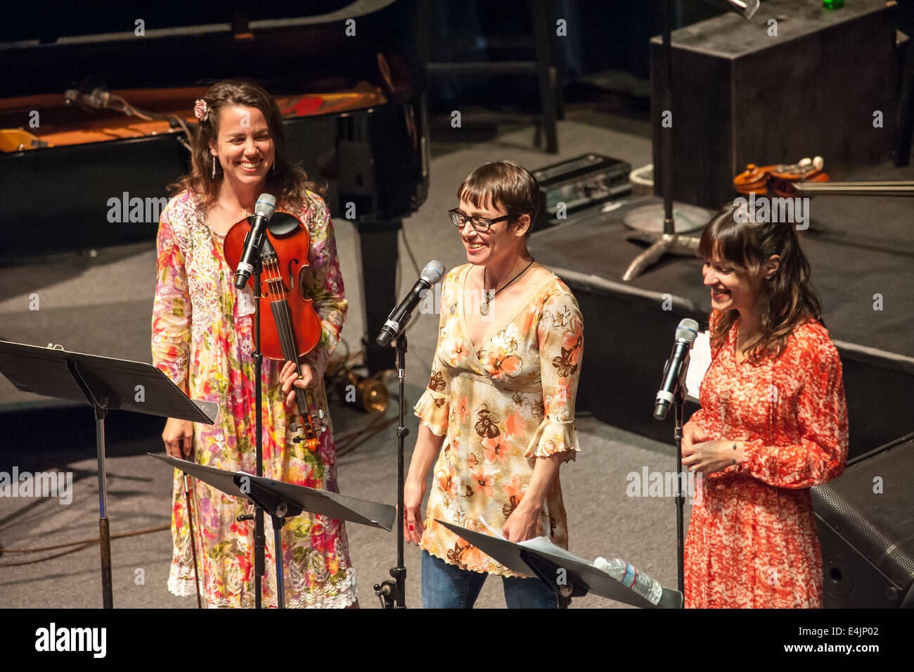 Petra, Rachel, and Tanya Haden - daughters of bassist Charlie Haden ...