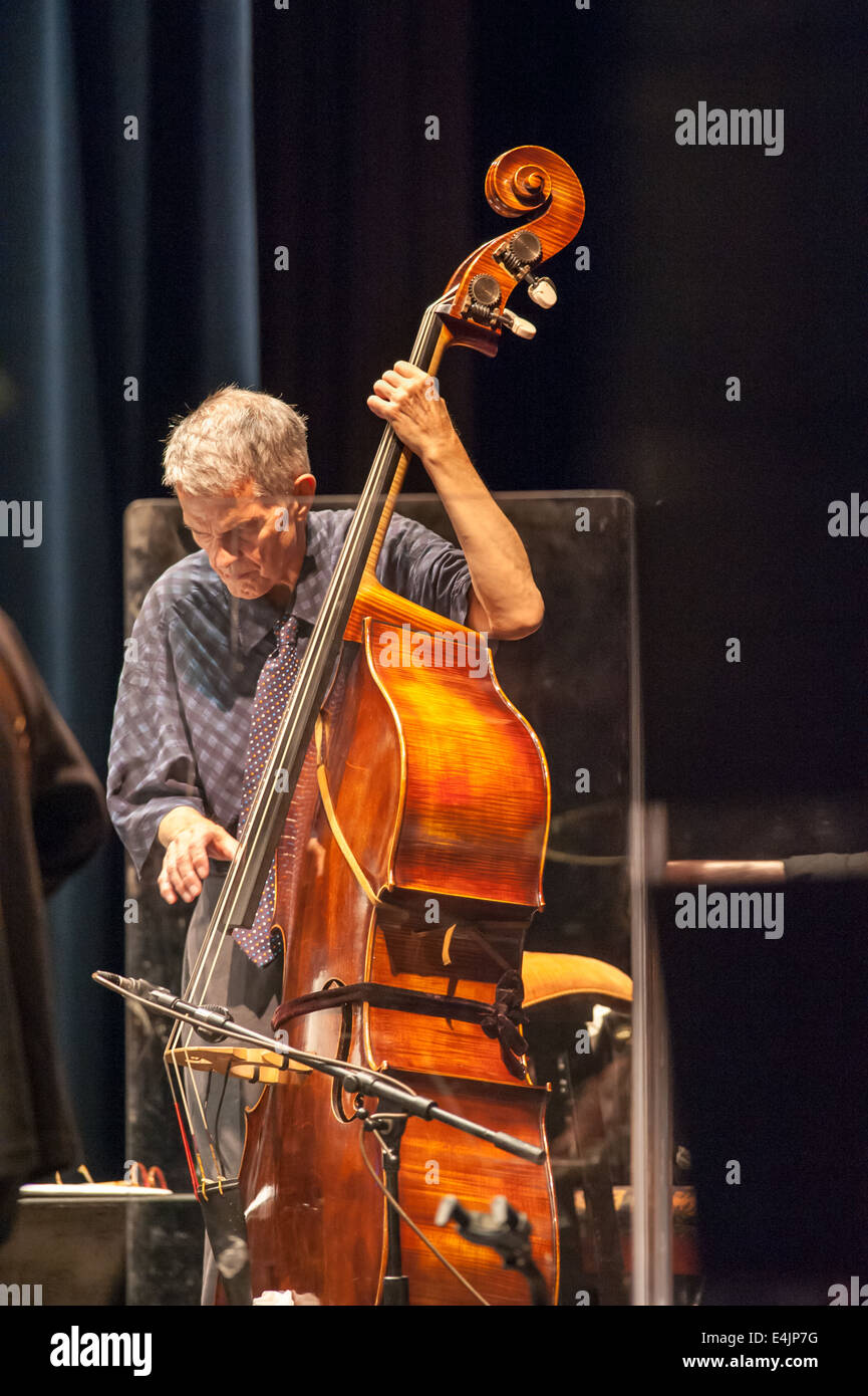 Jazz musician Charlie Haden, playing double bass Stock Photo - Alamy