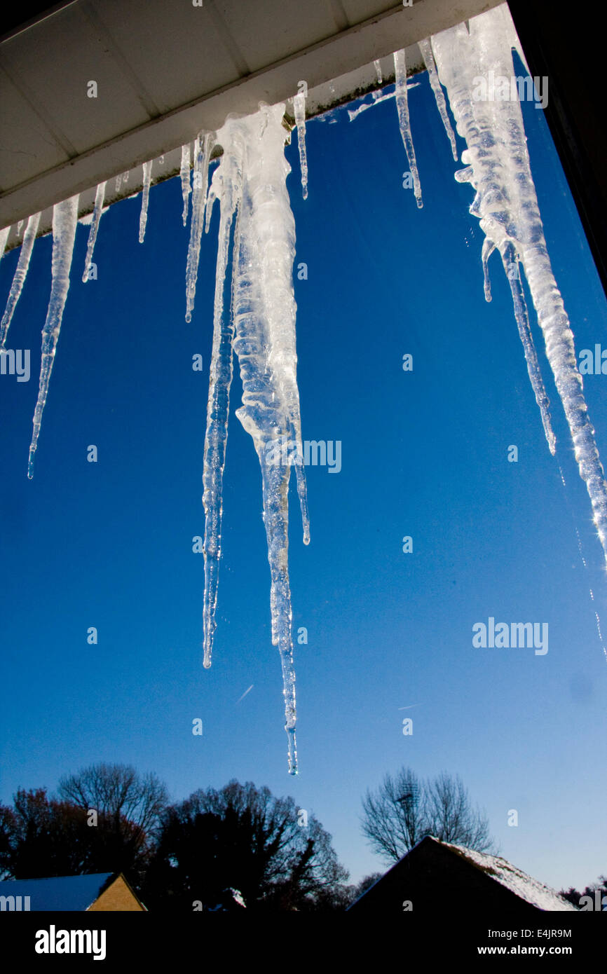 Icicle and windows hi-res stock photography and images - Alamy