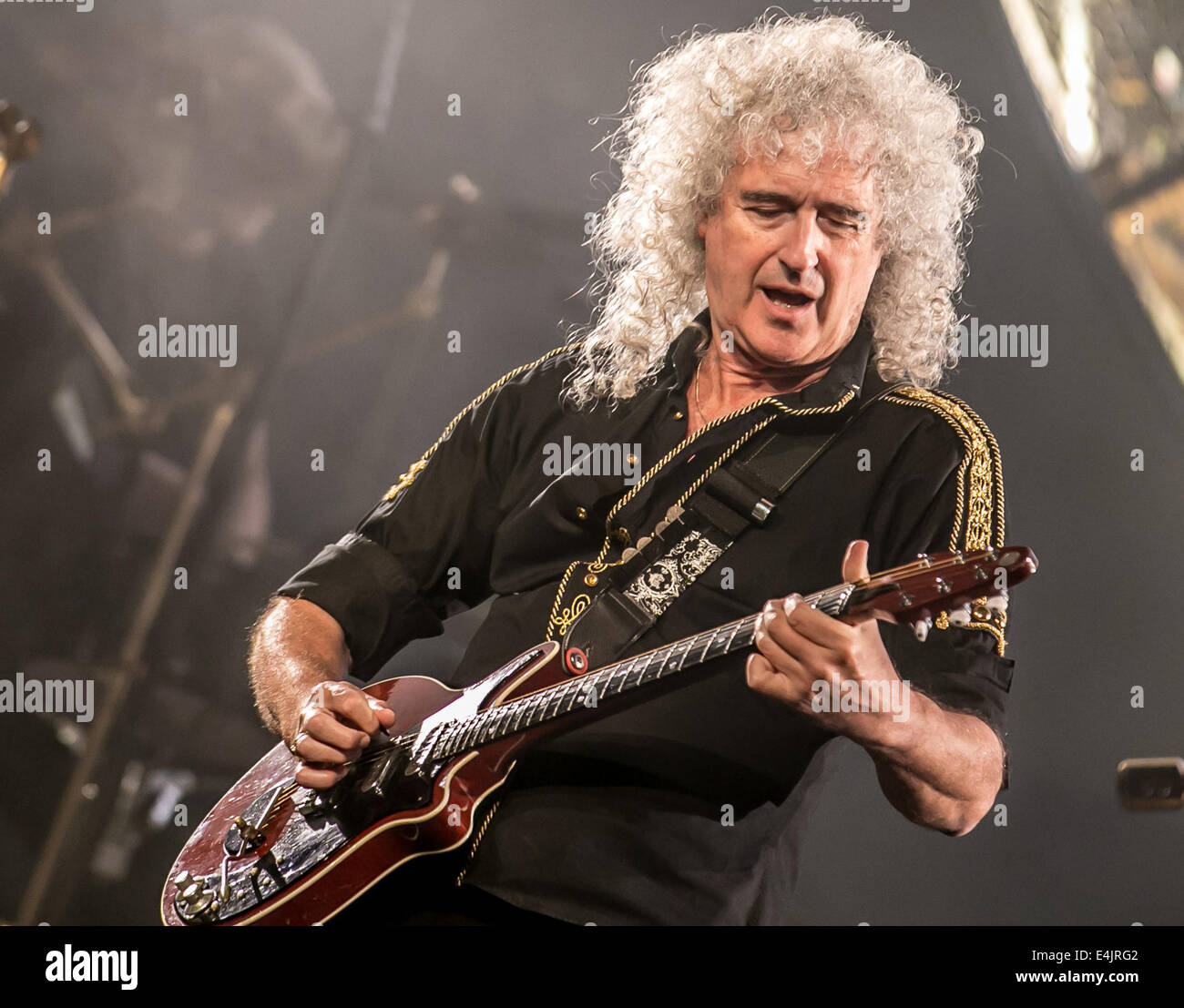 Auburn Hills, Michigan, USA. 12th July, 2014. BRIAN MAY of QUEEN ADAM ...