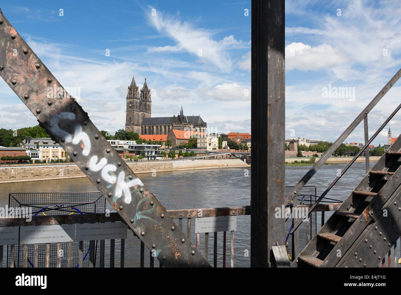 Magdeburg water bridge hi-res stock photography and images - Alamy